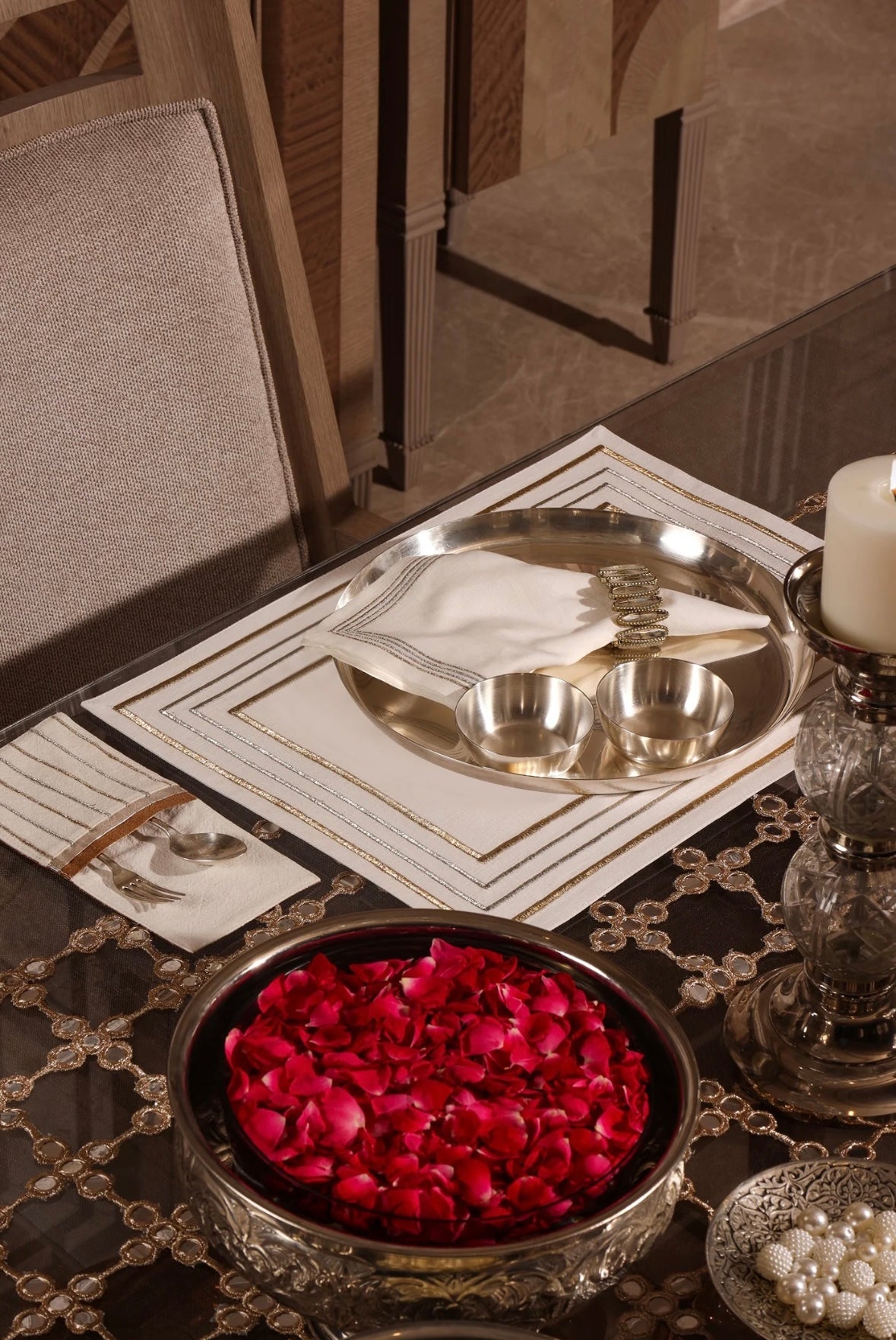 LUXE LINE – MIRELL - LUXURY LIVING